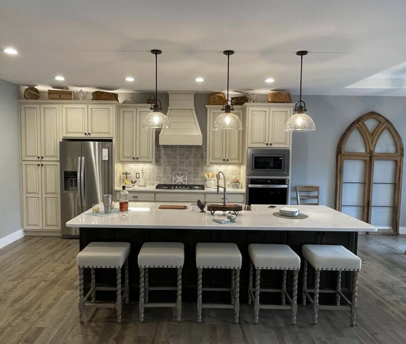 Kitchen Cabinets - PT Signature Cabinetry